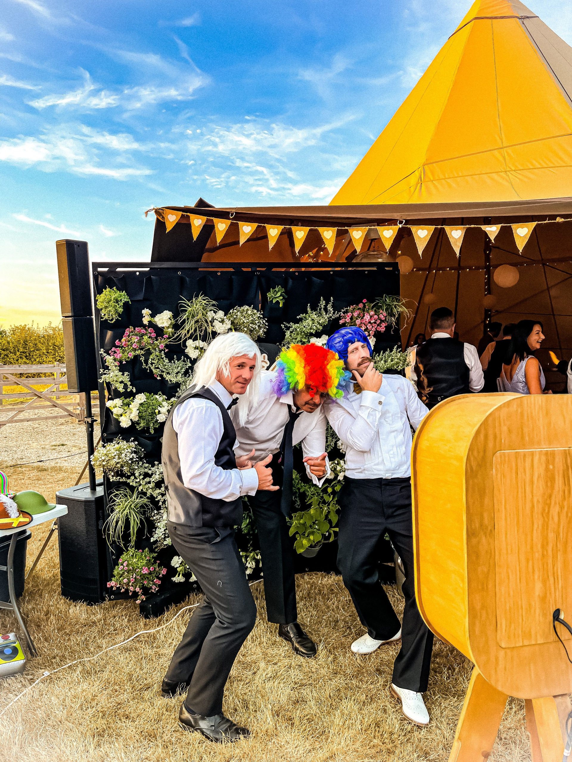 Vintage Photo Booth Essex - The Photo Booth Legends